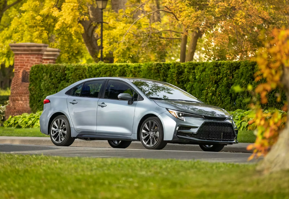 The 2024 Toyota Corolla combines stunning design, fun-to-drive ...